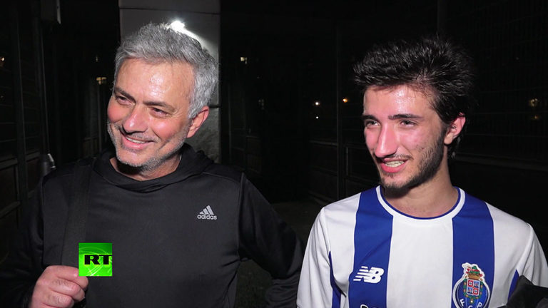 Jose Mourinho tests himself against the boy: He plays better than me ...
